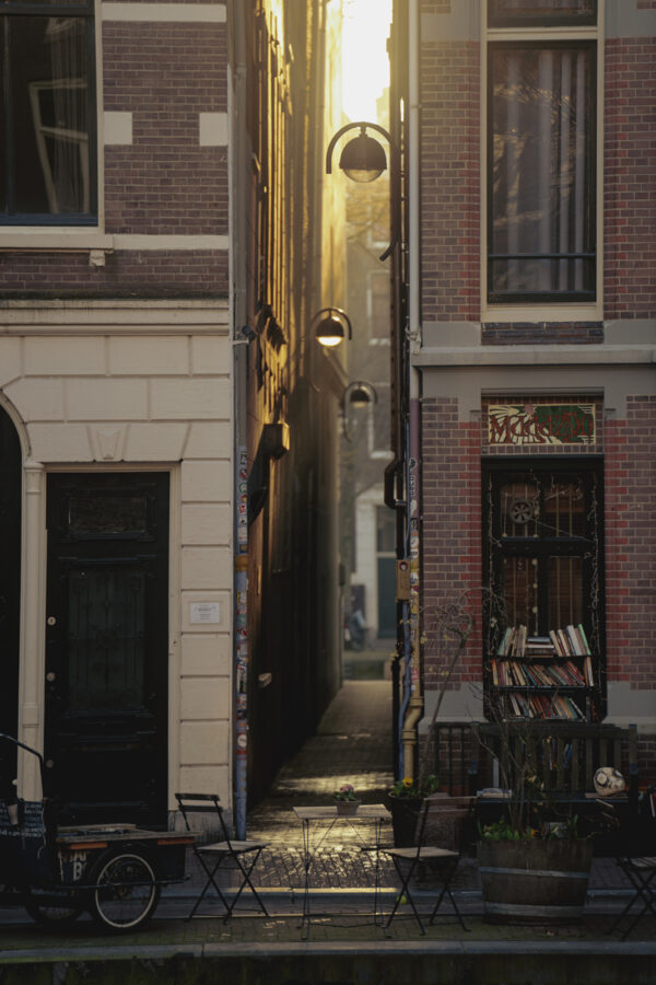 Op de koffietafel: A New Light on Amsterdam van Gosse Bouma