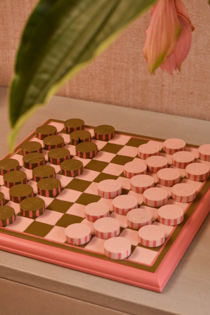 DIY houten dambord: van kringloopvondst tot eyecatcher